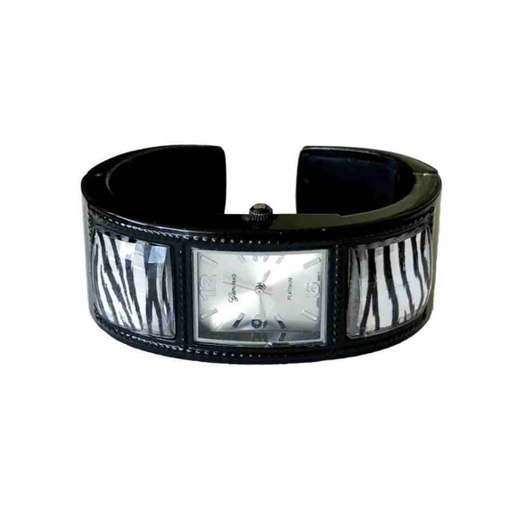 Geneva Platinum | Accessories | Vintage Geneva Platinum Cuff Watch ...